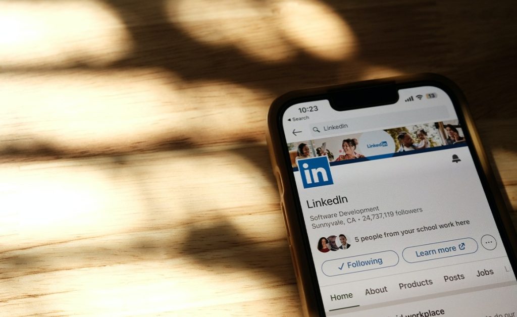 Cinco consejos para ser más visible en LinkedIn - Una Pausa Agradable